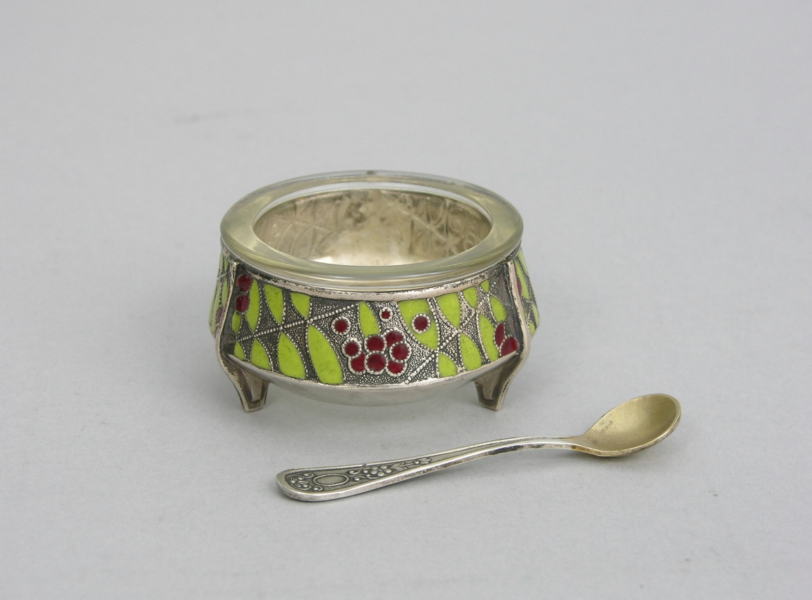 Russian Enamel Salt Cellar, 03.03.06, Sold: $178.25