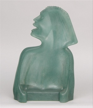 A Daum Glass Sculpture by Daniel Owen Dailey (American b. 1947), 09.14.06