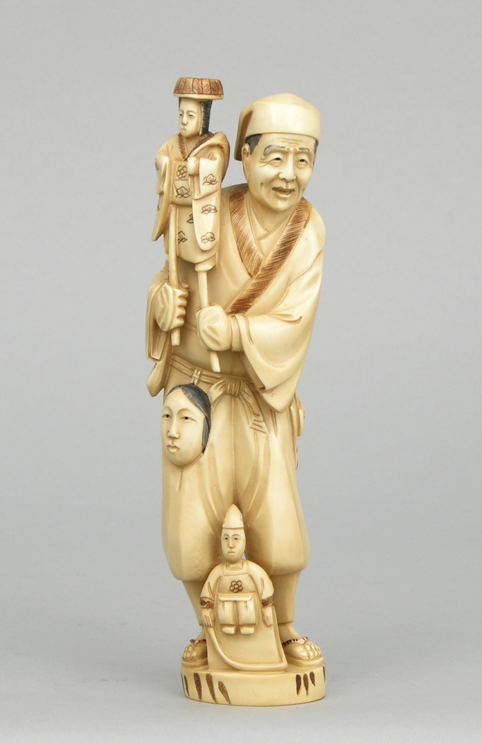 A Signed Ivory Carving of a Puppet Master , 03.01.07