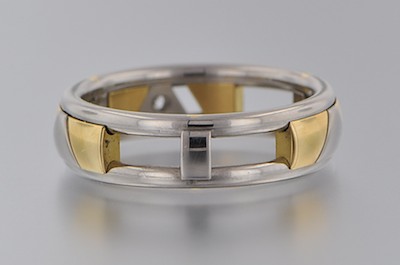 An 18k Gold and Diamond Slide Ring , 05.21.10, Sold: $184