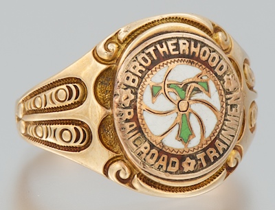 A Vintage Gold and Enamel "Brotherhood Railroad Trainmen" Ring , 04.01. ...