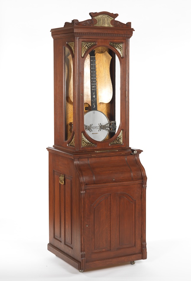 Encore Banjo, a Dave Ramey Reproduction, ca. 1988, 09.06.13, Sold: $17250