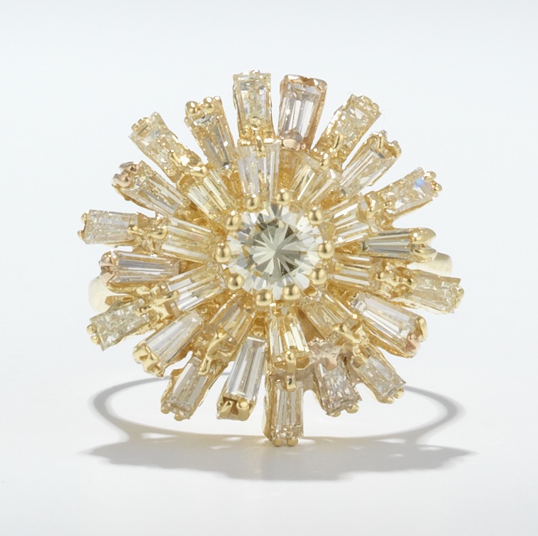 A Ladies' Diamond Burst Ring , 02.15.13