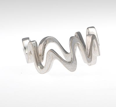 Tiffany & Co. Frank Gehry Design Equus Ring , 05.29.15, Sold: $552