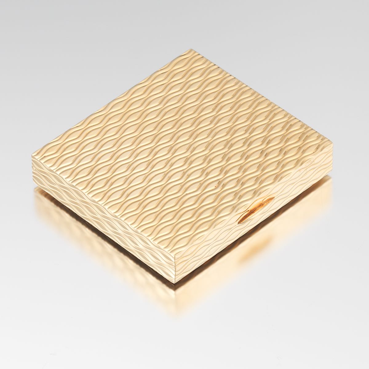 Tiffany and Co. 14k Gold Ladies' Compact , 09.03.15