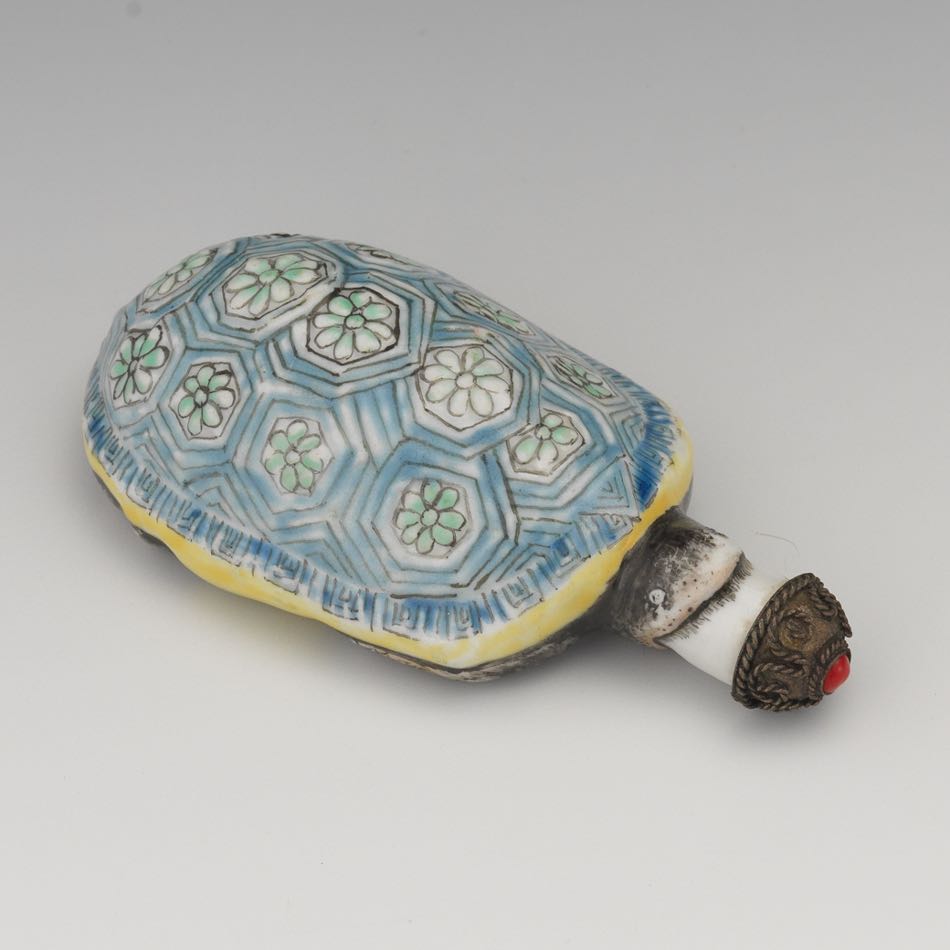 Chinese Porcelain Snuff Bottle in Shape of Turtle, ca. Late Qing ...