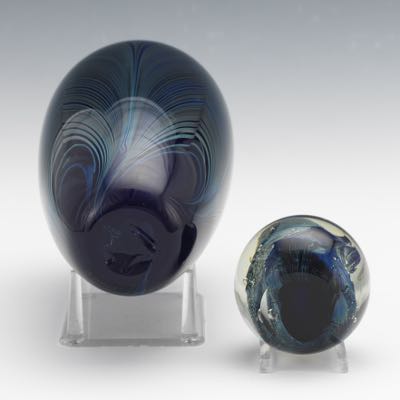 Art Glass, Randy Strong Vase and Paperweight , 04.12.18, Sold: $259.6